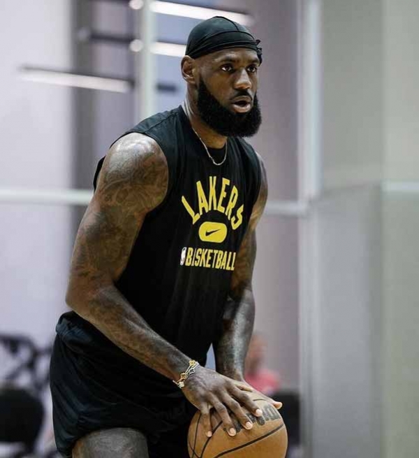 NBA: LeBron James está a todo vapor na offseason e recebe visita de ex ...